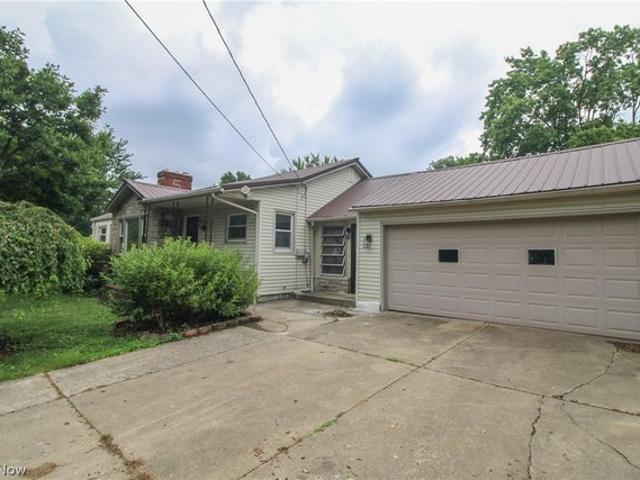 6707 James St, Poland, OH 44514