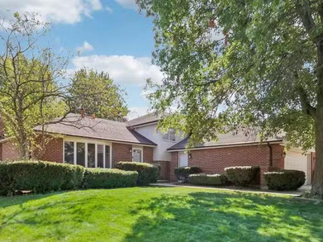 6707 Stonewall Ave, Downers Grove, IL 60516 MLS 12134891