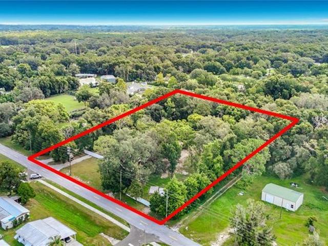 6708 and 6650 16th St, Zephyrhills, FL 33542