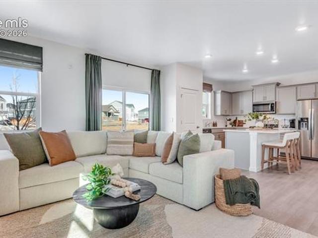 6708 Dragontail Terrace