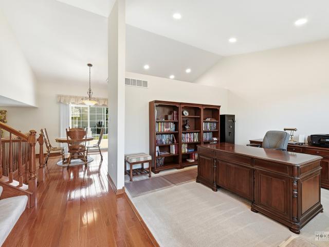 6708 Langsford Lane