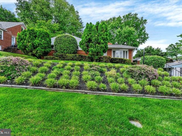 6708 Selkirk Road
