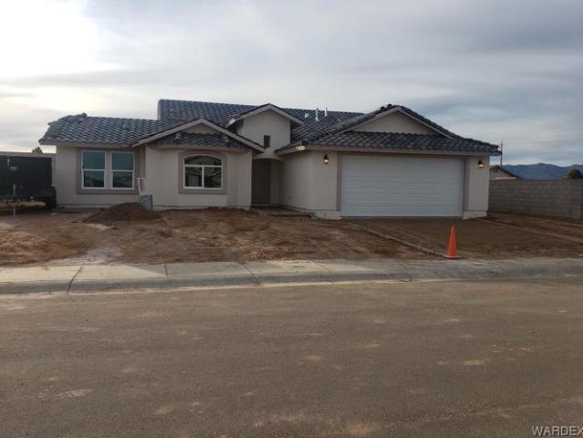 6708 W Vizcanio Pl, Golden Valley, AZ 86413