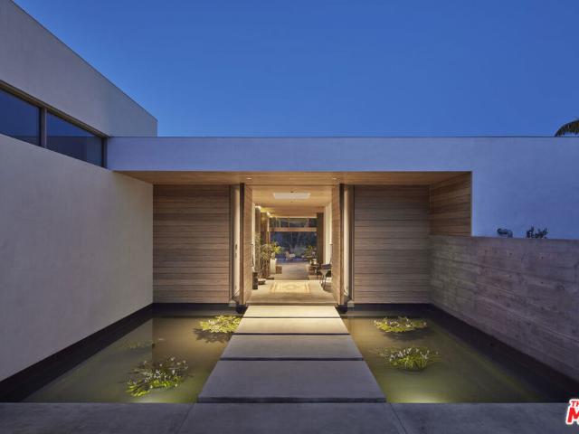 6708 Wildlife Road
