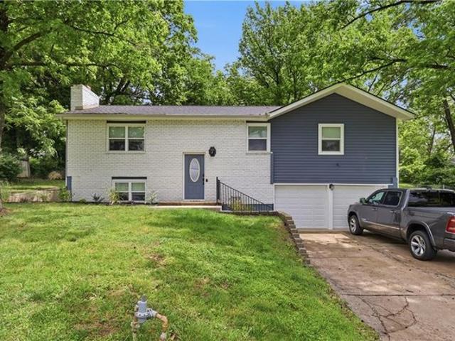 6709 NW Eastside Dr, Kansas City, MO 64152