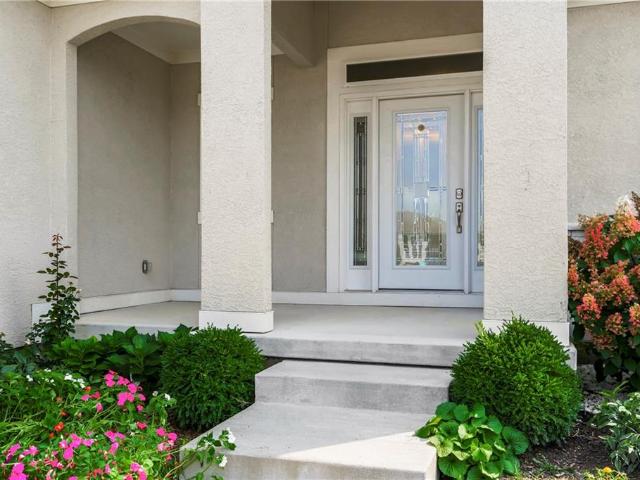 6709 NW 105th St, Kansas City, MO 64154 | MLS #2612 | Compass