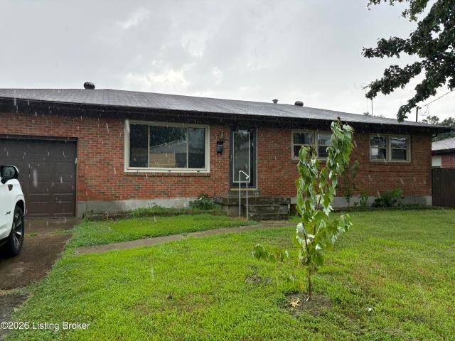 6709 Falling Star Dr