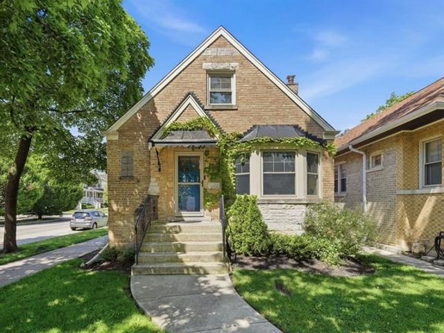 6700 N Odell Ave, Chicago, IL 60631