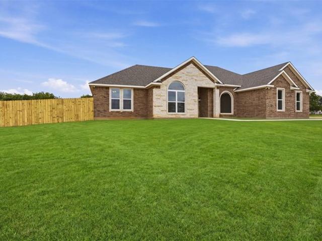 6700 County Road 302, Grandview, TX 76050