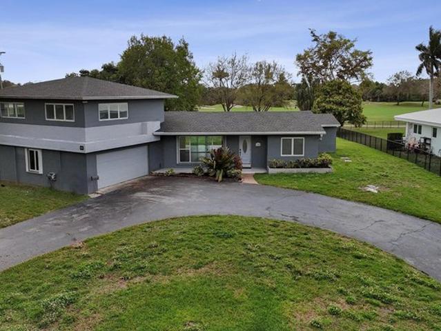 6700 E Tropical Way, Plantation, FL 33317