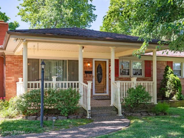 6700 Fernbush Dr