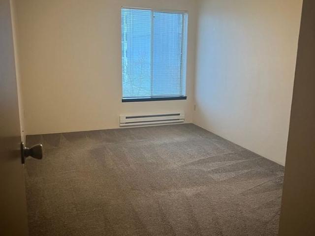 6700 ROOSEVELT APTS. Studio Apartment for Rent at 6700 Roosevelt Way Ne, Seattle, WA 98115 Roosevelt
