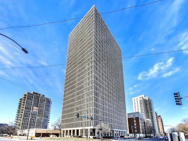 6700 S South Shore Dr Apt 17C, Chicago, IL 60649