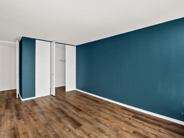 6700 S South Shore Dr, Unit 2J, Chicago, IL 60649 | MLS #12600