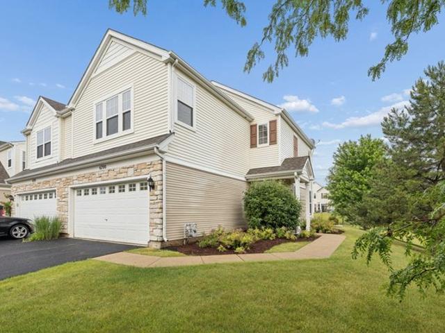 6700 Slate Dr Unit 6700, Carpentersville, IL 60110