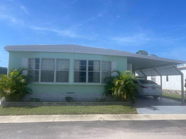 6700 th Ave N Lot 229, Clearwater, FL 33764