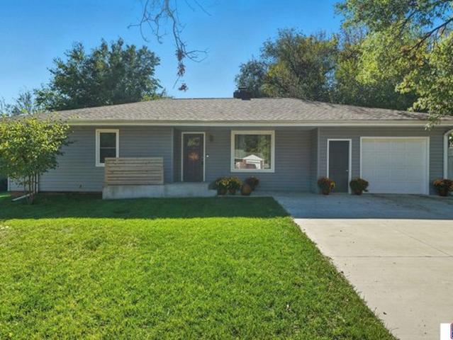 6701 Adams St, Lincoln, NE 68507