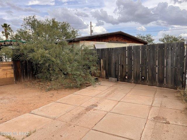 6701 S Melody Ave, Tucson, AZ 85756