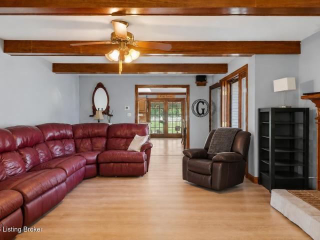 6701 Scenic Trail