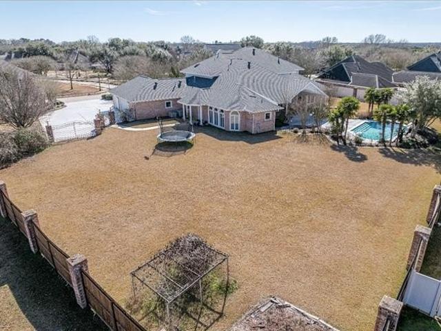 6701 Tennyson Oaks Ln, Alexandria, LA 71301