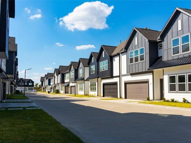 6702 Metro Blvd Unit 6, Houston, TX 77083