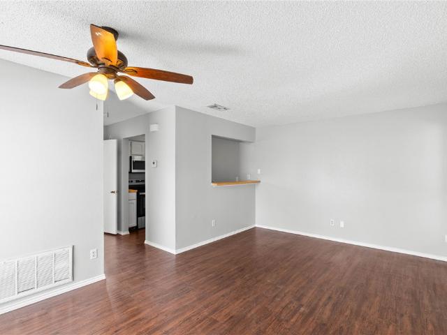 6702 Everhart Rd, M106 M 106