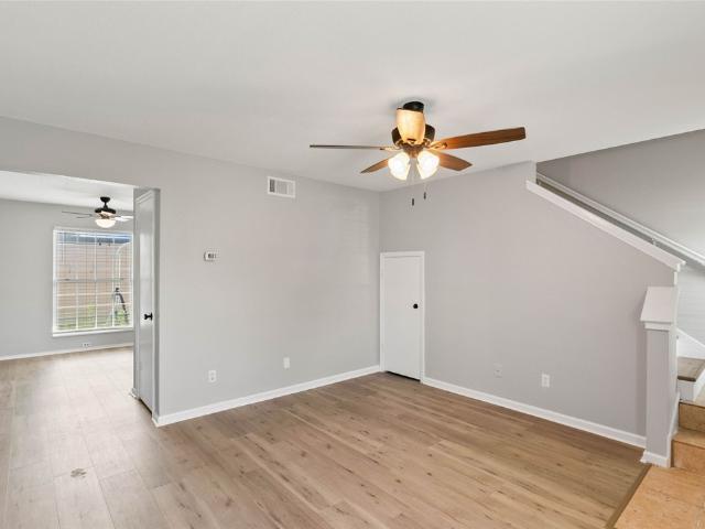 6702 Everhart Road S 105