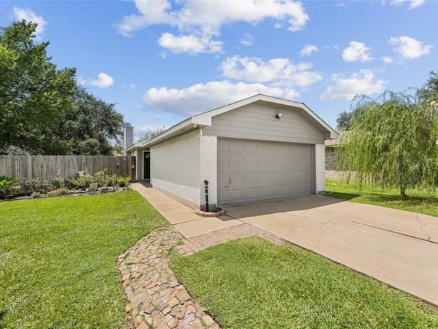 6703 Dewcrest Dr, Katy, TX 77449
