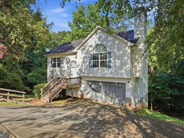 670 Chaseridge Dr, McDonough, GA 30253