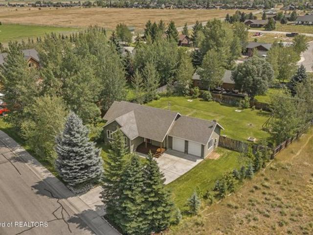 670 Appaloosa Trl, Driggs, ID 83422