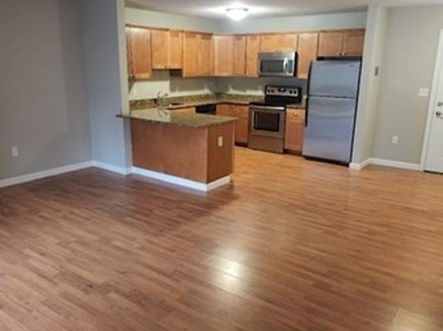 670 Bedford St, Unit PH301, Whitman, MA 02382 | MLS #73488