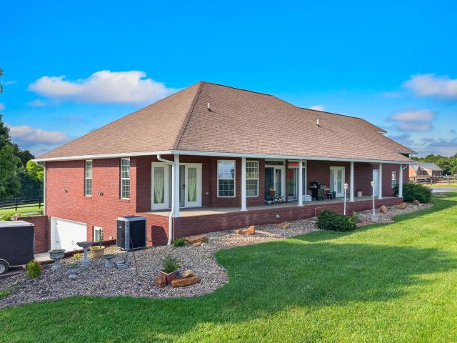 670 Burchfield Rd