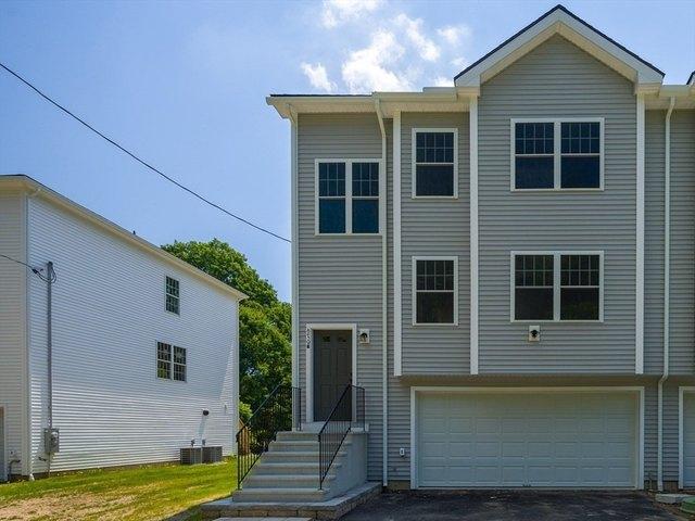 670 Burncoat St Unit A, Worcester, MA 01606