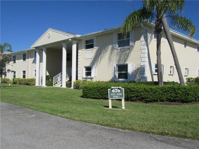 670 E Lake Jasmine Cir Apt 104, Vero Beach, FL 32962