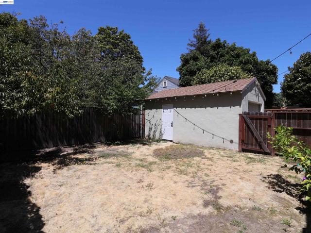 670 estudillo ave