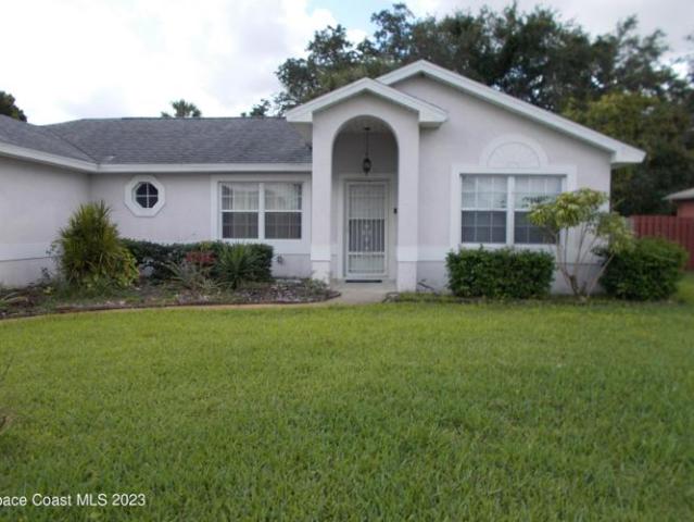 670 Koutnik Rd, Palm Bay, FL 32909