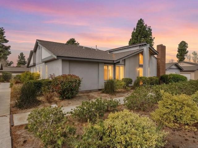 670 Kumquat Way, Oceanside, CA 92058