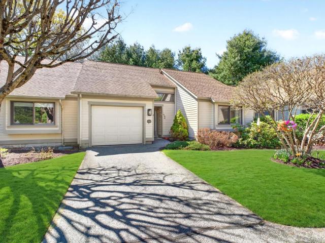670 Heritage Hills, Unit B, Somers, NY 10589 | MLS #988076 | Compass