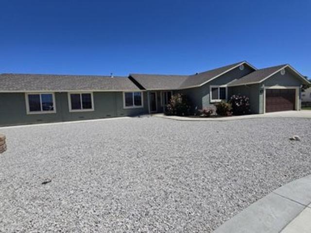 670 Hunter Park Way, Fallon, NV 89406