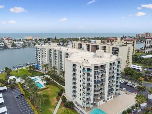 670 Island Way #500, Clearwater, FL 33767