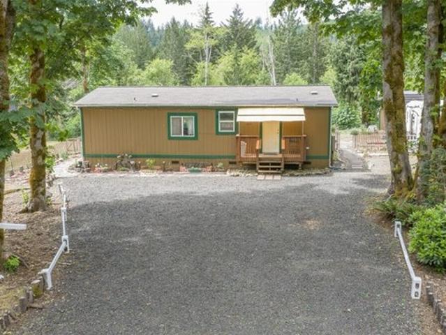 670 N Duckabush Dr N, Hoodsport, WA 98548