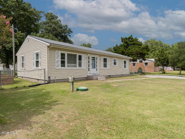 670 Queens Creek Road