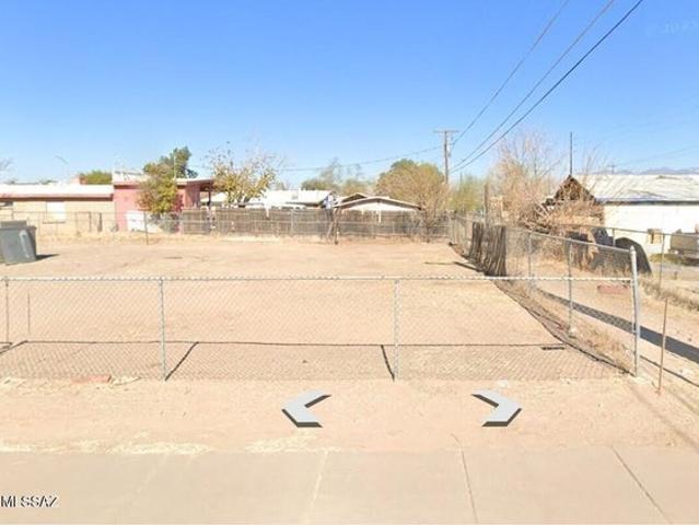 670 W Wyoming St Unit B, Tucson, AZ 85713