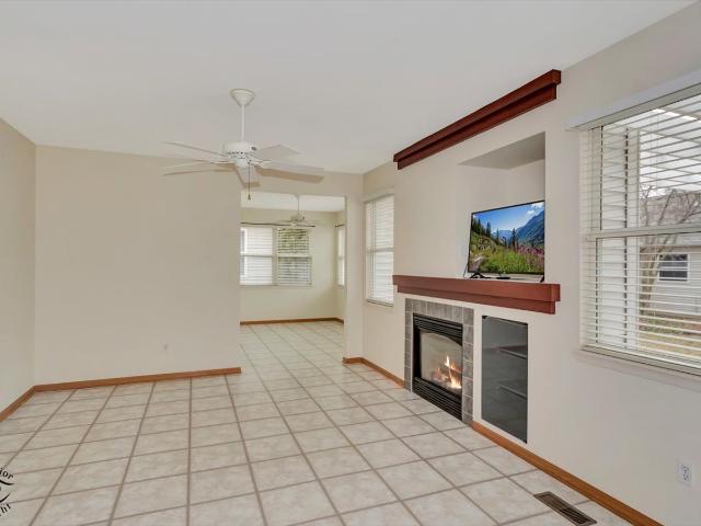 670 Wellston Ln, Romeoville, IL 60446 | MLS #12585