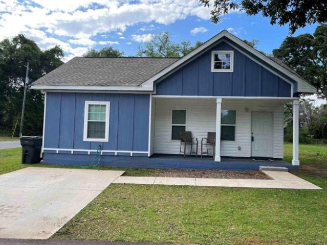 670 Wingate Ct, Pensacola, FL 32507