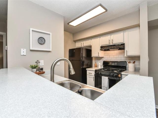 670 Thornton Road 1108