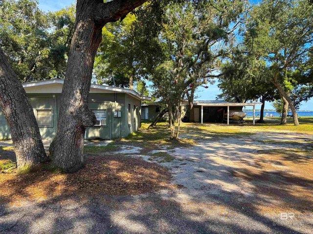 6714 Shore Dr, Elberta, AL 36530