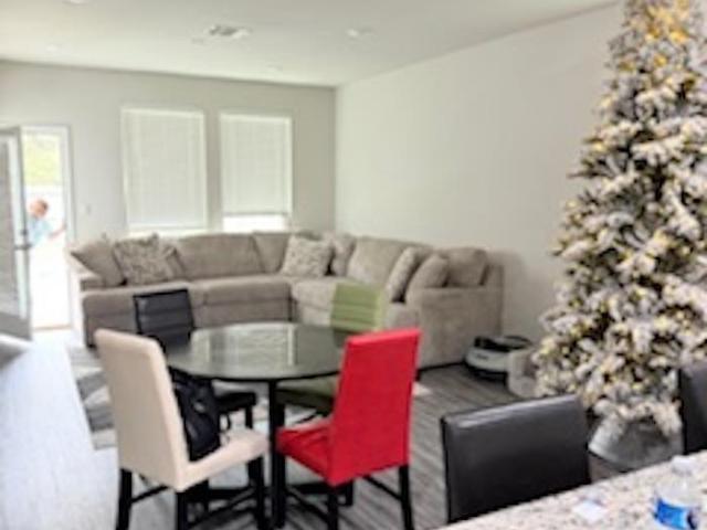 6714 Tiger Pointe Dr, Baton Rouge, LA 70817 | MLS #BR2026007 | Compass