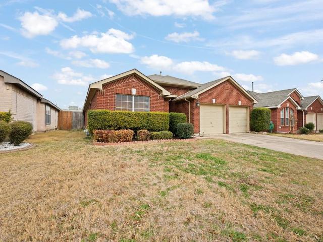 6716 Stockton Dr, Fort Worth, TX 76132 | MLS #21163 | Compass