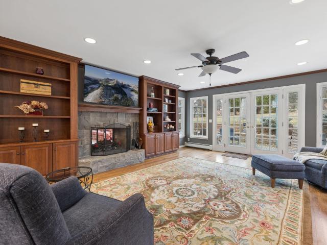 6716 W Shore Dr, Minneapolis, MN 55435 | MLS #7030 | Compass